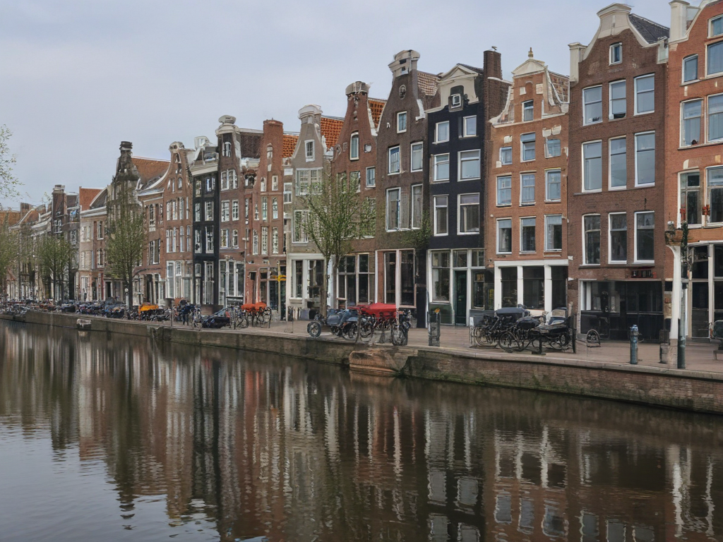 make a characteristic image of the Dutch city Borne